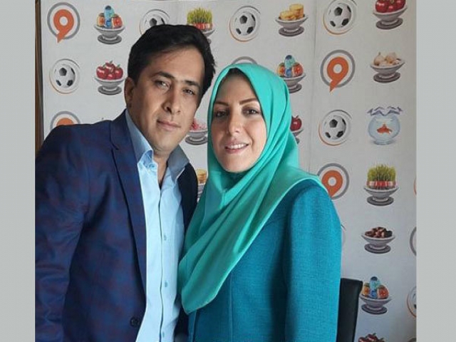 عکس خانم مجری محجبه شبکه خبر با همسر معروفش در تالار لاکچری تغییر
